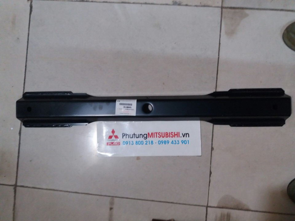 Bán Giằng ngang đầu sắt xe xe triton all new chính hãng